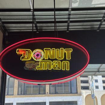 Photos of THE DONUT MAN - Updated August 2024 - 1302 Photos & 493 ...