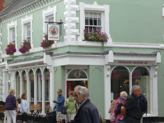 RED BOAT ICE CREAM PARLOUR - Updated June 2026 - 34 Castle Street ...