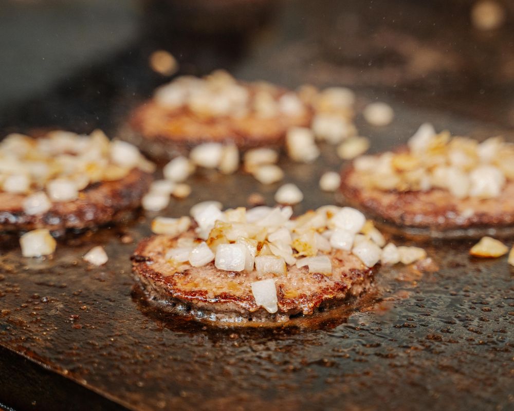 BURGER BREAK - Updated May 2025 - 44 Photos & 28 Reviews - 105 E Main ...