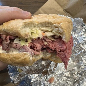 BAYSIDE BULL - Updated December 2025 - 10 Photos & 11 Reviews - 5078 ...