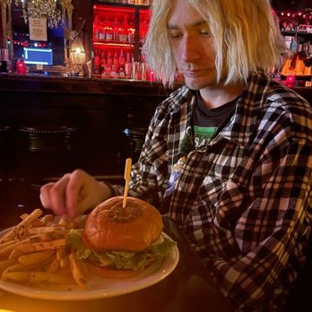 R BAR - Updated October 2025 - 338 Photos & 697 Reviews - 3331 W 8th St ...