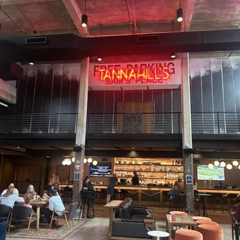 TANNAHILL’S TAVERN AND MUSIC HALL - Updated May 2025 - 139 Photos & 151 Reviews - 122 E Exchange ...