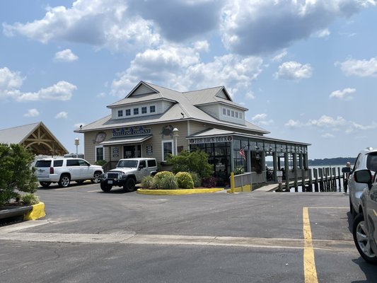 THE BACK DECK - 346 Photos & 185 Reviews - Seafood - 3323 Shore Dr ...