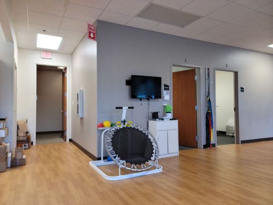 SENTARA THERAPY CENTER - GREENBRIER - Updated December 2025 - 47 Photos ...