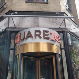 SQUARE 1682 - Updated December 2025 - 491 Photos & 467 Reviews - 121 S ...