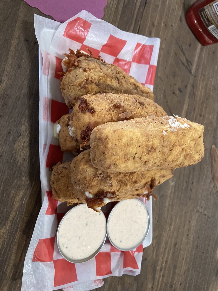 BISON CAFE - 29 Photos & 11 Reviews - American (Traditional) - 114 West ...