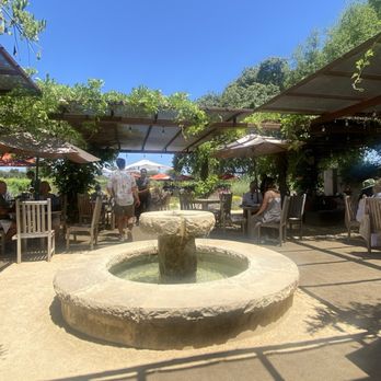 ROBLAR WINERY - Updated October 2025 - 786 Photos & 492 Reviews - 3010 ...