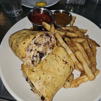 FUGAZZIS - Updated October 2024 - 291 Photos & 389 Reviews - 127 W Main ...