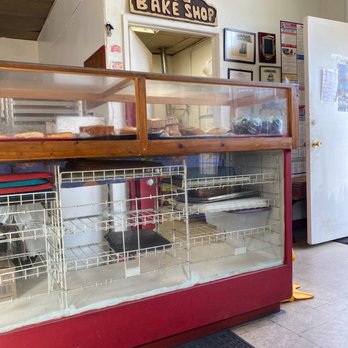 FIL BAKE SHOP - 148 Photos & 132 Reviews - 441 Cecil Ave, Delano ...