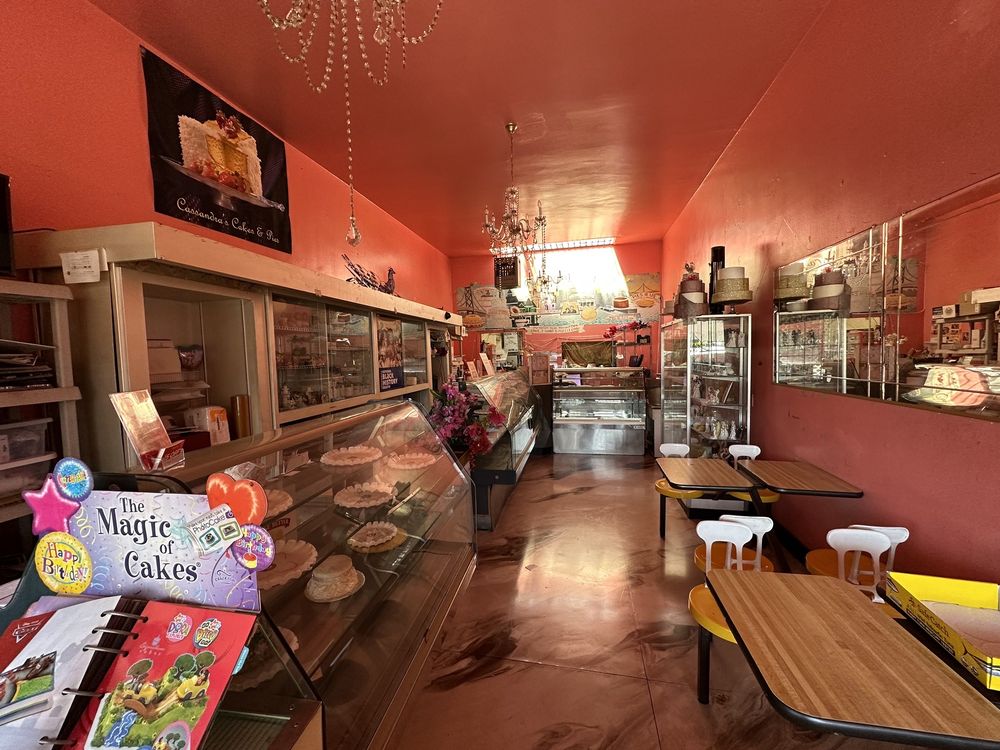 CASSANDRA’S WEDDING CAKES & BEYOND - Updated December 2025 - 50 Photos ...