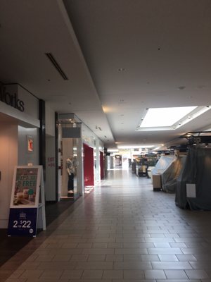 MARKET PLACE SHOPPING CENTER - 20 Photos & 38 Reviews - 2000 N Neil St ...