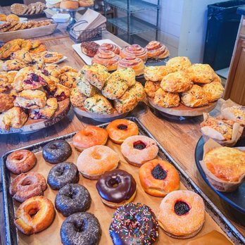 SISTERS BAKERY - Updated April 2025 - 129 Photos & 270 Reviews - 251 E ...