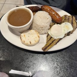 MI CARRETA RESTAURANT AND BAKERY - Updated October 2025 - 327 Photos ...