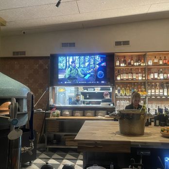 PIZZA TO THE RESCUE - Updated August 2024 - 129 Photos & 80 Reviews ...