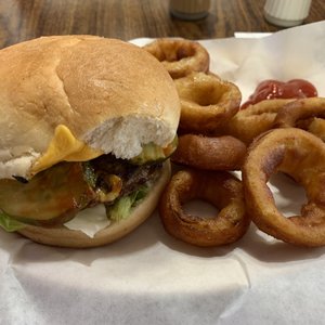 BURGER IN THE SQUARE - 32 Photos & 107 Reviews - Burgers - 3904 ...