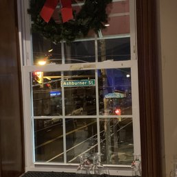 ASHBURNER INN - Updated November 2025 - 90 Photos & 116 Reviews - 8400 ...