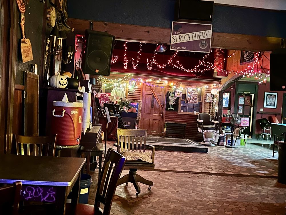 ST ROCH TAVERN - Updated September 2025 - 36 Photos & 38 Reviews - 1200 ...