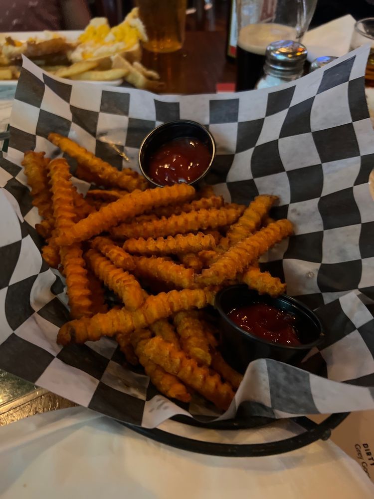 TILTED KILT PUB & EATERY - 637 Photos & 853 Reviews - 1625 W Katella ...