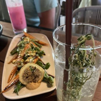 ROOF 106 - Updated January 2025 - 294 Photos & 127 Reviews - 106 ...