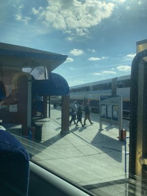 HANFORD AMTRAK STATION - Updated October 2025 - 41 Photos & 26 Reviews ...