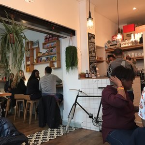 PAPERBOY - 202 Photos & 92 Reviews - 139 rue Amelot, Paris, France ...