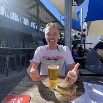 MIKE HESS BREWING - IMPERIAL BEACH - Updated May 2024 - 384 Photos ...
