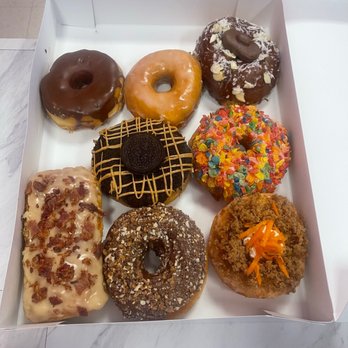 PAPY DONUTS - Updated January 2025 - 42 Photos & 11 Reviews - 4113 S ...