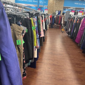 GOODWILL - Updated November 2025 - 53 Photos & 85 Reviews - 9960 Main ...