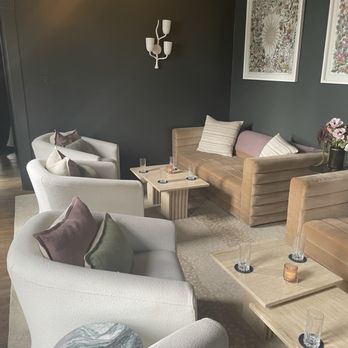 PRELUDE - Updated January 2026 - 104 Photos & 42 Reviews - 707 W 10th ...