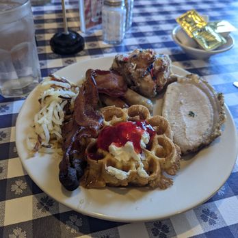 OX YOKE INN - Updated October 2025 - 126 Photos & 209 Reviews - 4420 ...