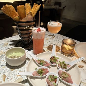 PAROS - Updated November 2025 - 62 Photos & 13 Reviews - 119 Yorkville ...