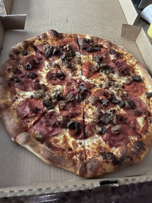 SOUTH FLO PIZZA IN H-E-B - Updated July 2025 - 38 Photos & 26 Reviews ...