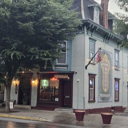 THE 1762 - Updated November 2025 - 135 Photos & 133 Reviews - 12 W Main ...