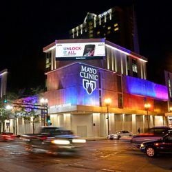 MAYO CLINIC SQUARE PARKING GARAGE - Parking - 600 Hennepin Ave ...