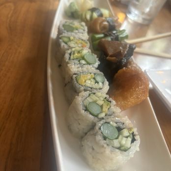 PERRY’S RESTAURANT - Updated October 2024 - 828 Photos & 891 Reviews ...