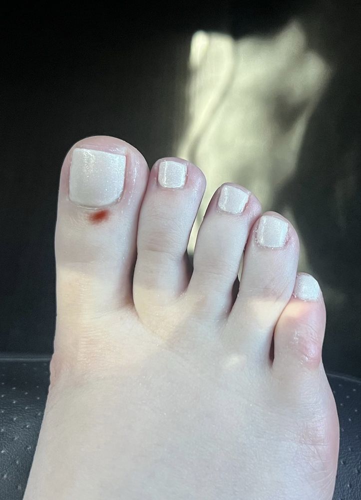 PrivÉ Nail Spa Updated July 2026 242 Photos And 143 Reviews 11511