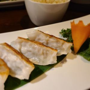 JO HIBACHI - Updated November 2024 - 22 Photos & 40 Reviews - 300 Elm ...