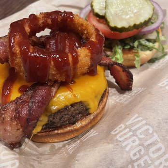 VICTORY BURGER & WINGS - Updated October 2024 - 345 Photos & 215 ...