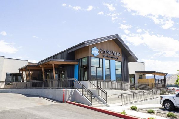 CASCADE VETERINARY CLINICS - Updated June 2026 - 101 4th St SE, East ...