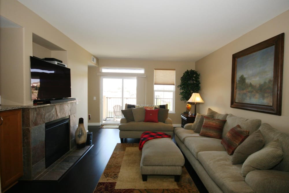 TURN KEY DECOR - Updated August 2025 - 20 Photos - 4750 Ciarra Kennedy ...