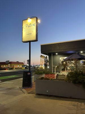 PIER 101 SEAFOOD - Updated October 2025 - 59 Photos & 94 Reviews - 791 ...