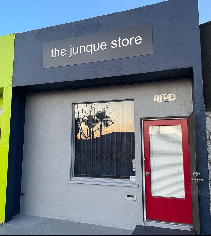 THE JUNQUE STORE - Updated May 2026 - 17 Photos - 11124 Prairie Ave ...
