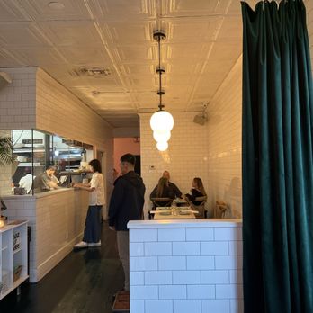 EYVAL - Updated July 2025 - 850 Photos & 207 Reviews - 25 Bogart St ...