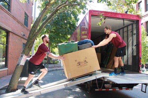 GENTLE GIANT MOVING COMPANY - Updated September 2025 - 43 Photos & 72 ...