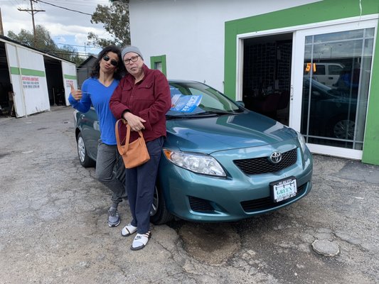 GREEN LIGHT AUTO - Updated December 2025 - 143 Photos & 49 Reviews ...