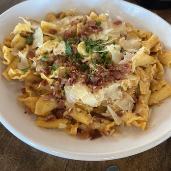 TAVERN 242 - Updated January 2026 - 80 Photos & 67 Reviews - 4285 S ...