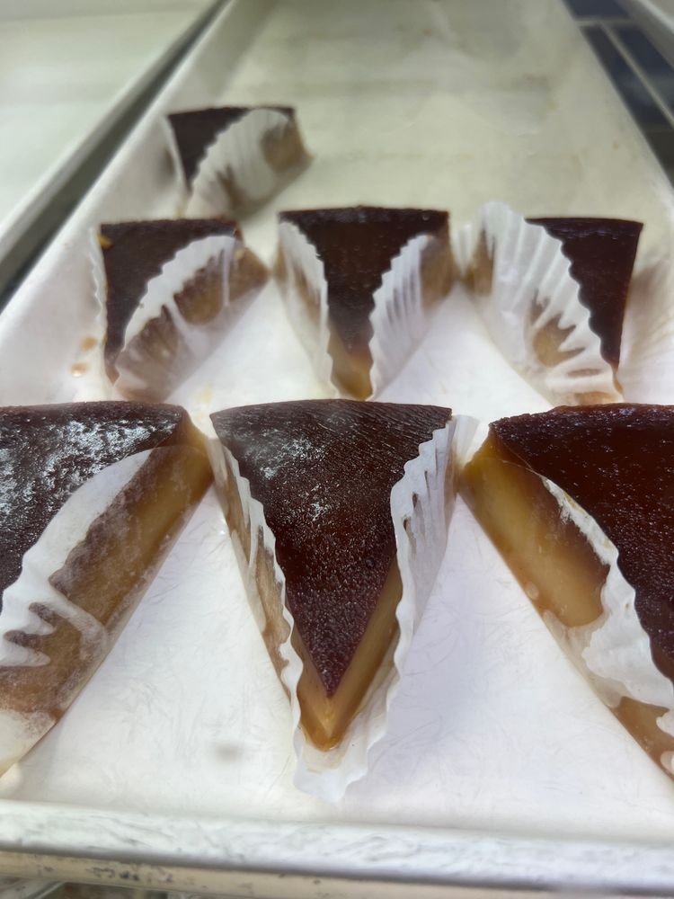 FERNANDEZ BAKERY - Updated September 2025 - 69 Street Villa Carolina ...