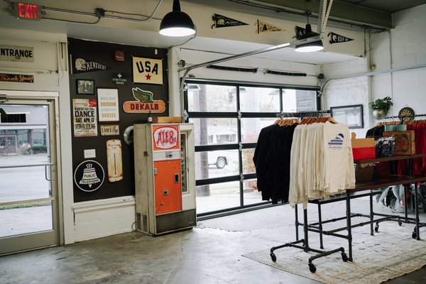 THE KENTUCKY SHOP - Updated November 2025 - 18 Photos & 12 Reviews ...