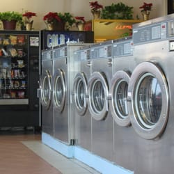 PTC COIN LAUNDRY - 20 Photos & 17 Reviews - Laundromat - 3420 K Ave ...