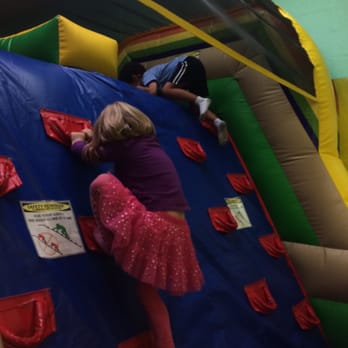 SHELL WE BOUNCE - Updated April 2025 - 84 Photos & 48 Reviews - 32295 ...